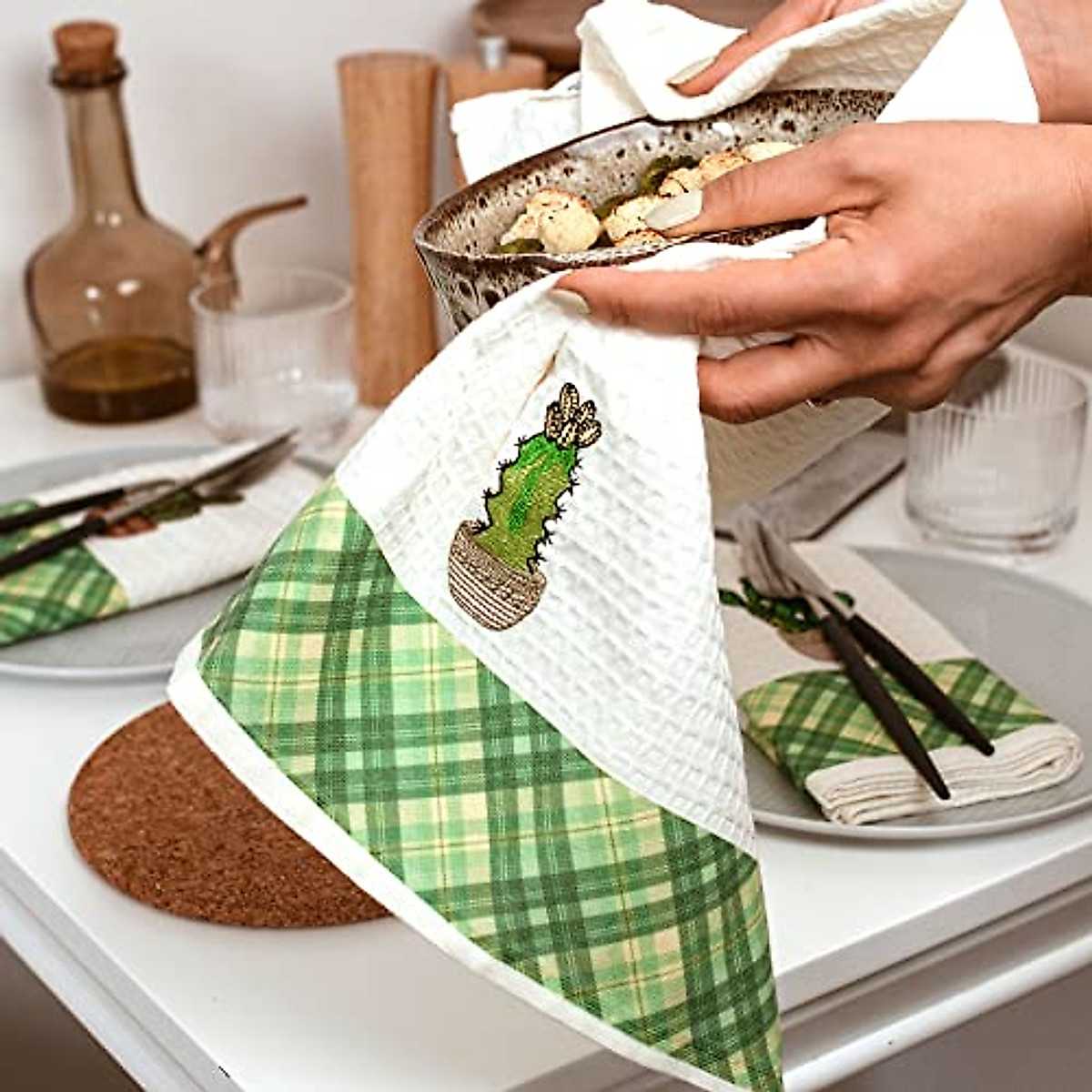 Lavien Home, Kitchen Dish Towels with Cactus Embroidered, Decorative Succulent Flowers Cute Tea Towels Turkish Cotton Waffle Weave 16 x 24 inches (Set of 4)