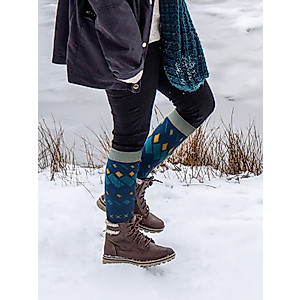 OutdoorMaster Unisex Ski Socks,Skiing and Snowboarding Socks for Men & Women with Over the Calf Design/Non-Slip Cuff