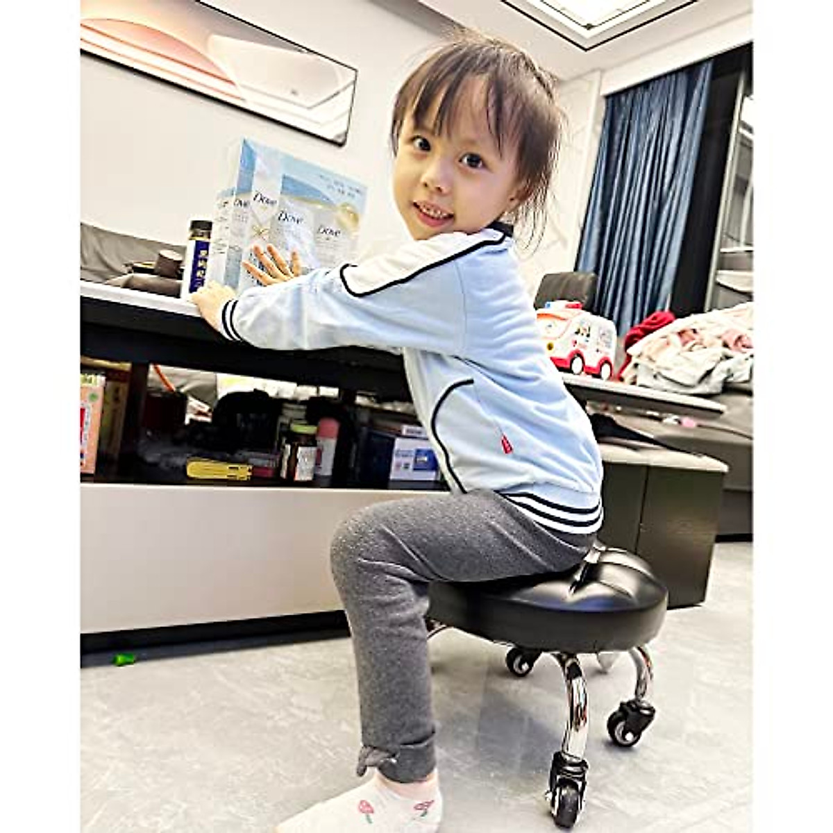 Figrosd Low Rolling Stool Roller Short Stools Universal Swivel Caster Stools Easy Mobility and Convenient Work,9 inch Height-Weight Capacity 350 Pounds (Black)