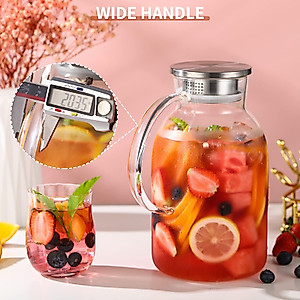 Glass Pitcher, 75 Ounces Glass Pitcher with Lid, Fridge Door Water Pitcher with Free Brush, Heat Resistant Glass Water pitcher with Spout, Iced Tea Pitcher for Fridge, Carafe Perfect for Juice