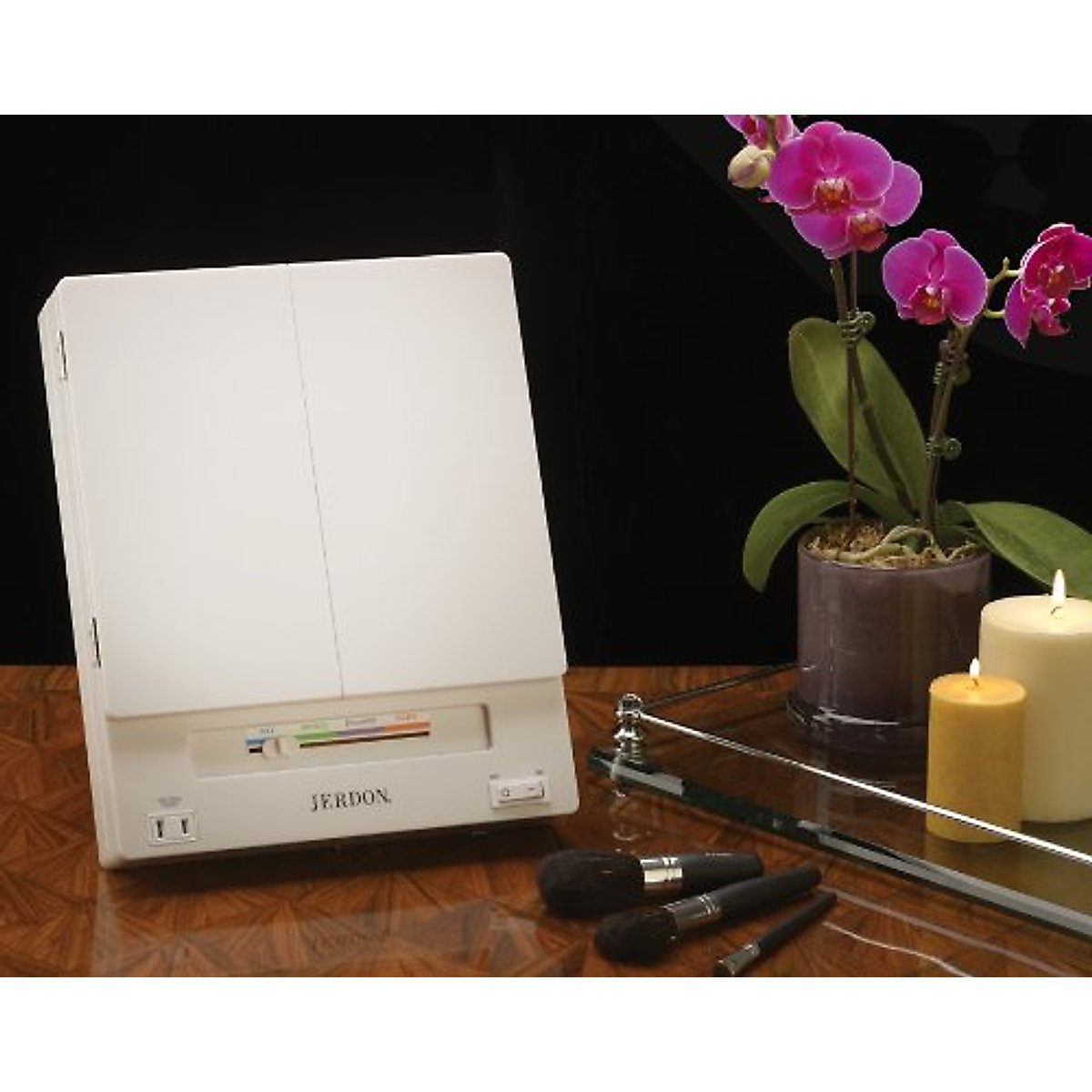JERDON Tri-Fold Two-Sided Makeup Mirror with Lights - Vanity Mirror with 5X Magnification & Multiple Light Settings - White Base - Model JGL9W