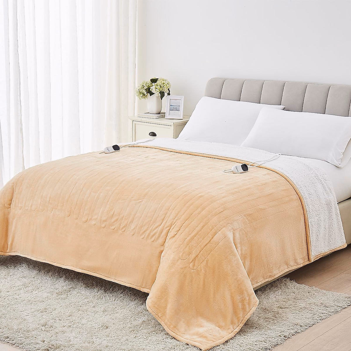 Homemate Heated Electric Blanket Queen Size - 84"x90" Heating Bed Blanket Throw with 10 Heating Levels 8 Hours Auto Off Fast Heating Over-Heat Protection Ultra Soft Flannel ETL Certified, Beige