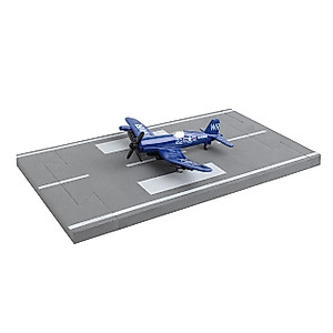 Daron Worldwide Trading Runway24 F4U USMC Vehicle