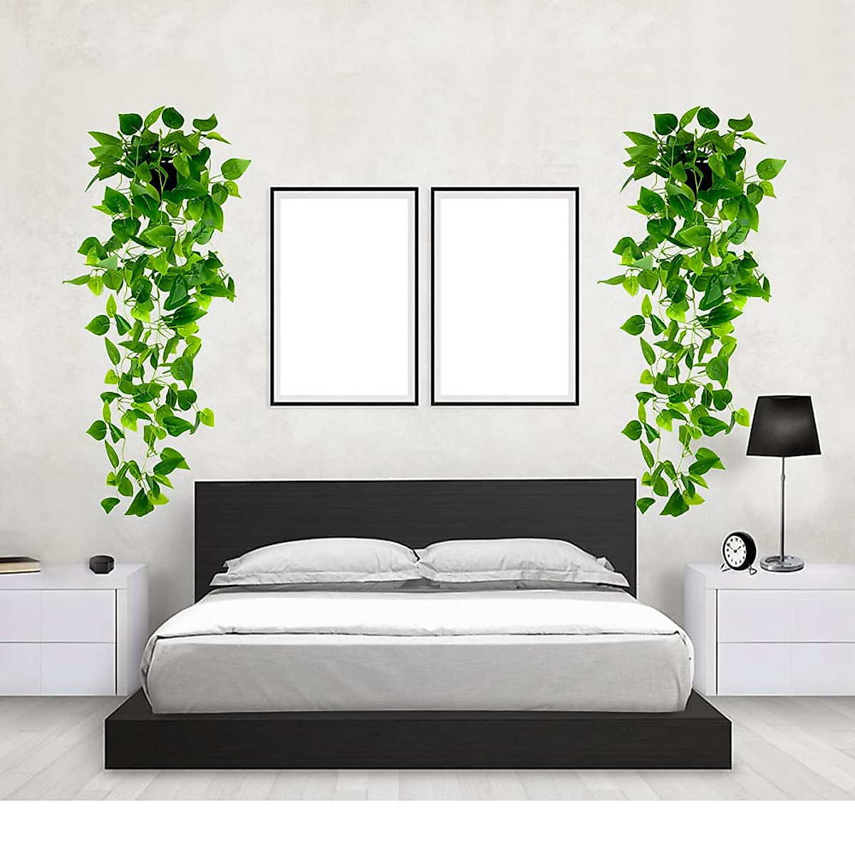 FOLUXING 1 Pack Artificial Hanging Plants, Fake Potted Plant with Black Pot for Home Indoor/Outdoor Office Garden Decor