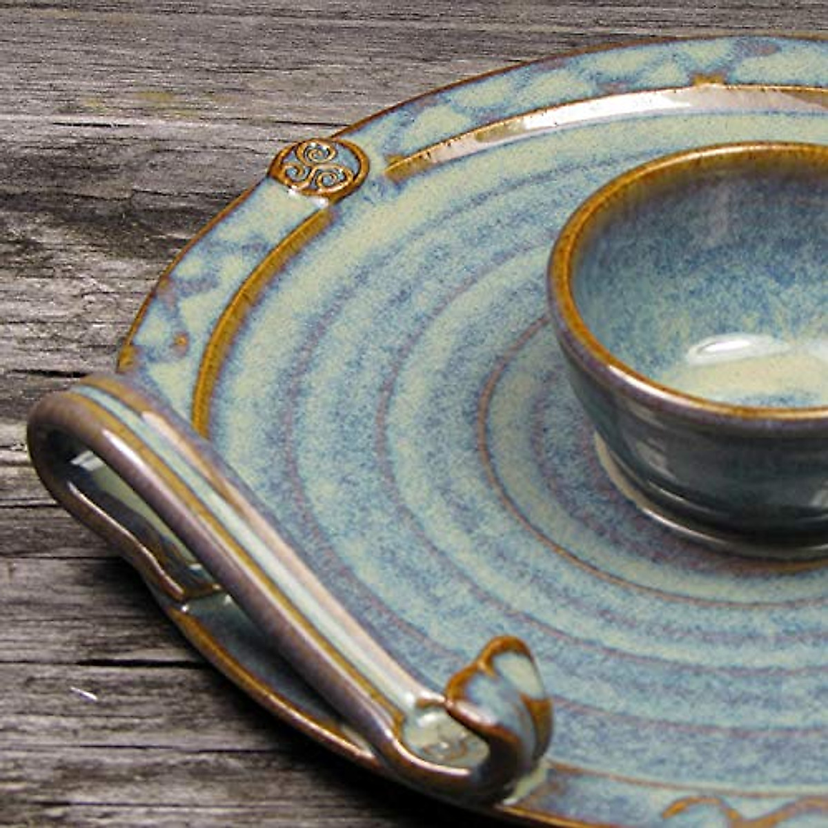 Castle Arch Pottery Handmade Party Platter with Dip Bowl. 9” Diameter Serving Plate with Celtic Spiral Logo. Original Irish Design Hand-Glazed for Durability and Quality of Finish (Green)