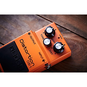 Boss DS-1 Distortion Pedal