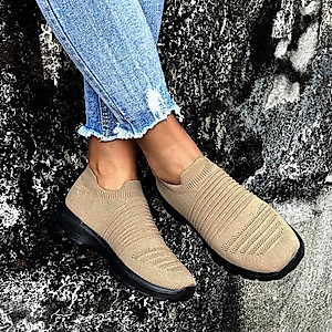 White Sneakers for Women 2022, Women's Running Shoes Non Slip Athletic Tennis Walking Blade Type Sneakers