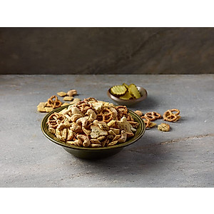 PLANTERS Whole Cashews Dill Pickle Flavored, Party Snacks, 5 Oz Bag