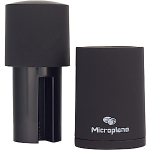 Microplane Manual Spice Mill - Cinnamon Grinder and Nutmeg Grater (Black)