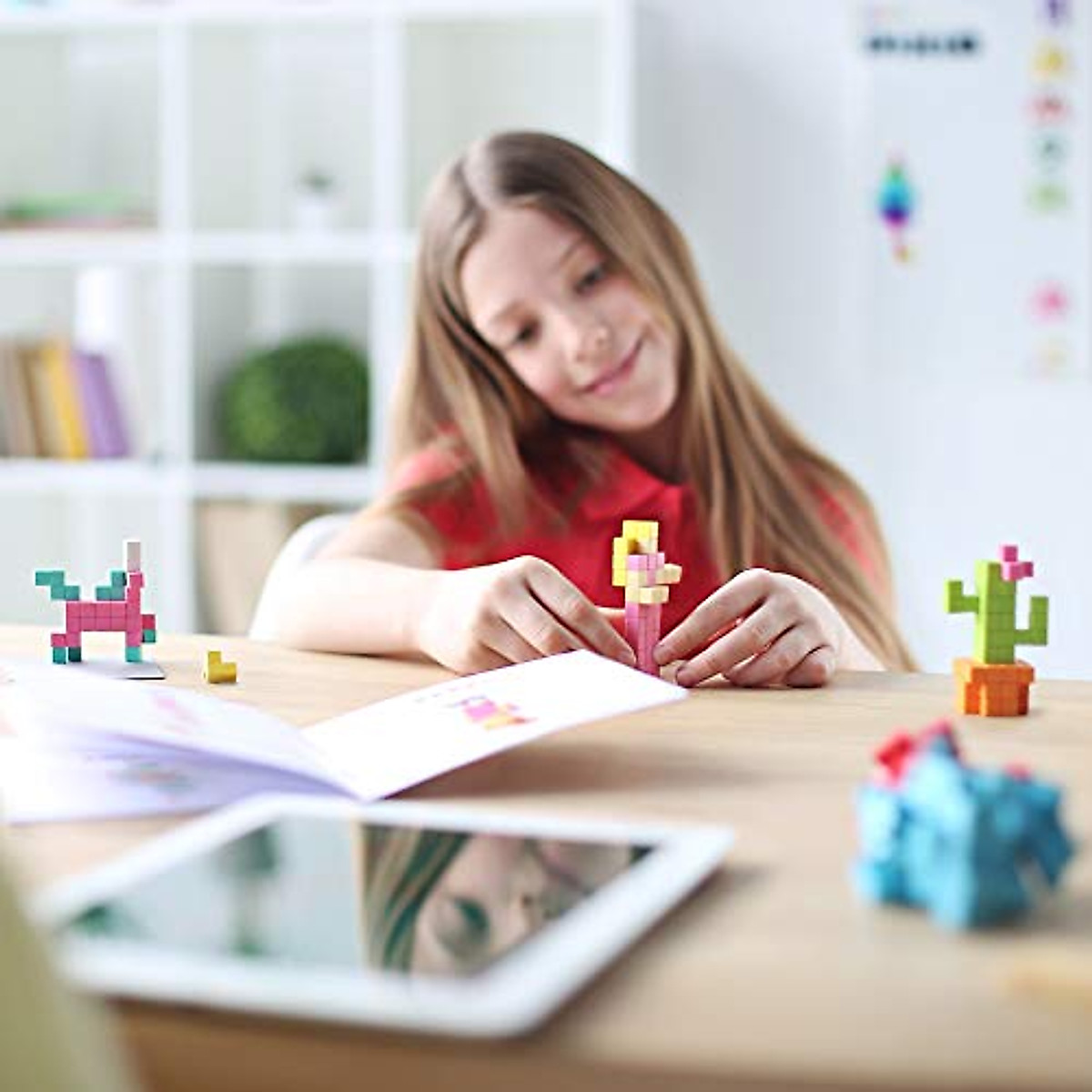 PIXIO Magnetic Building Blocks - Black & White Animals Story Series - Magnetic Blocks Building Toys - Boys Toys Age 6-8 - Magnetic Toys 6-7 Year Old Boys - 195 pcs