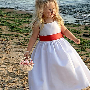 Cabilock Rattan Basket Wicker Basket Flower Basket Gift Baskets Woven Picnic Basket Candy Basket Storage Basket Egg Gathering Basket Wine Basket with Handle Wedding Basket