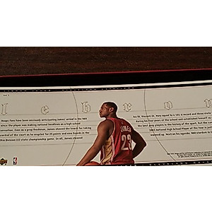 2003 / 2004 Lebron James 32-Card Boxed Set - Upper Deck