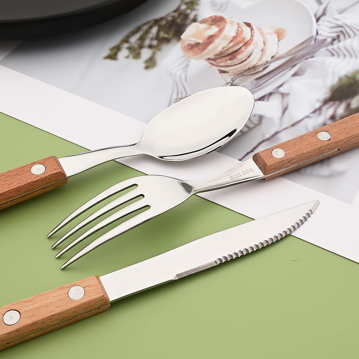 Steak Knives Set of 8 - Wooden Handled Serrated Steak Knives - Uniturcky Stainless Steel Dinner Knife with Wood Handle - 8.15 Inch Wooden Square Handle Table Knives Set - Mirror Finish