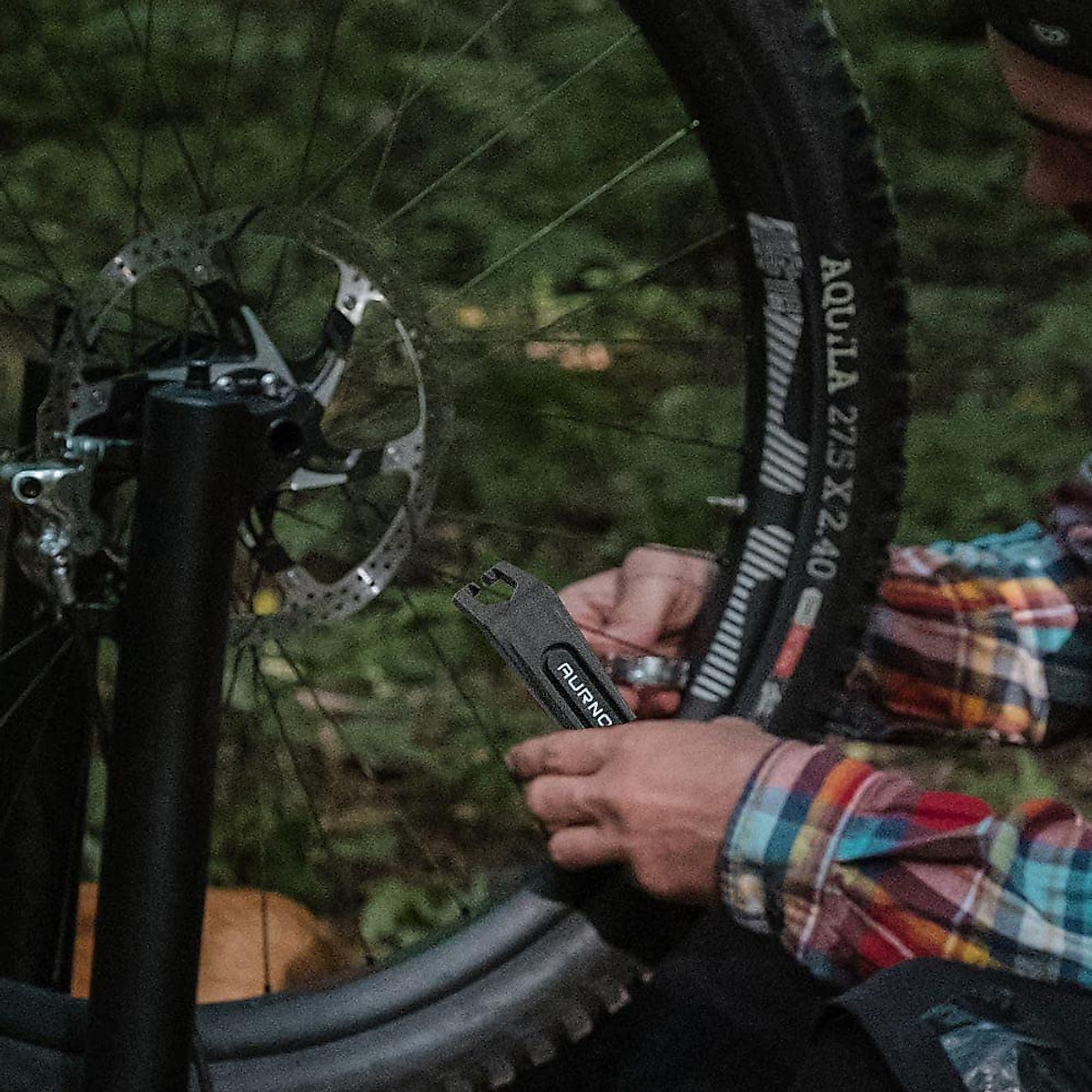 Aurnoet Bicycle Tire Levers,Tire Changing Tool,Bike Tire Repair Kits(Black Red Green Orange Purple)