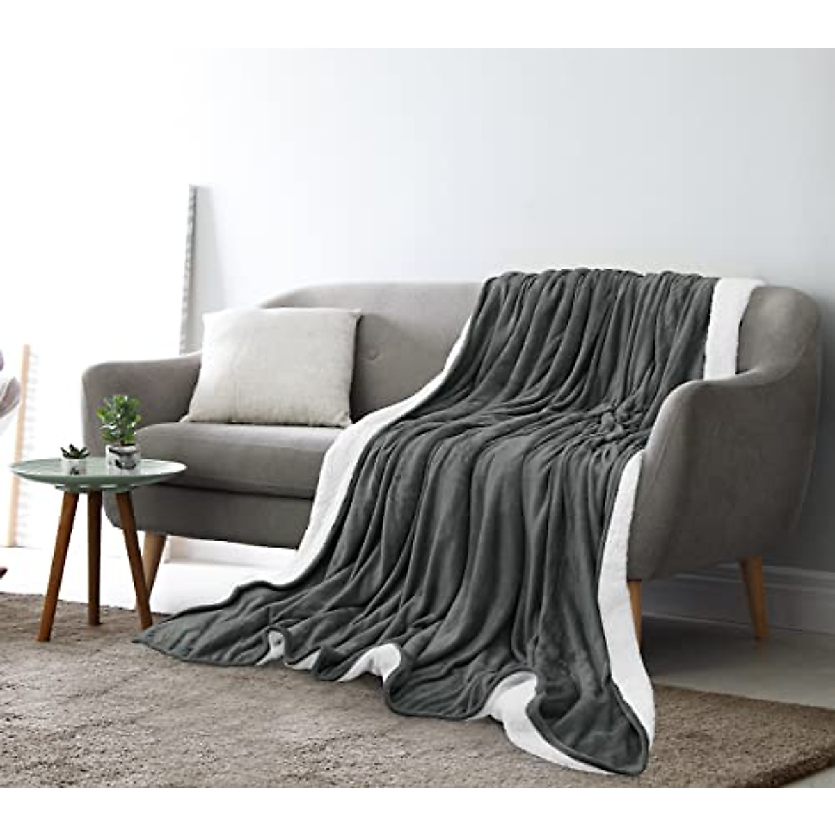 Utopia Bedding Sherpa Bed Blanket Queen Size Grey 480GSM Plush Blanket Fleece Reversible Blanket for Bed and Couch (90x90 Inches)