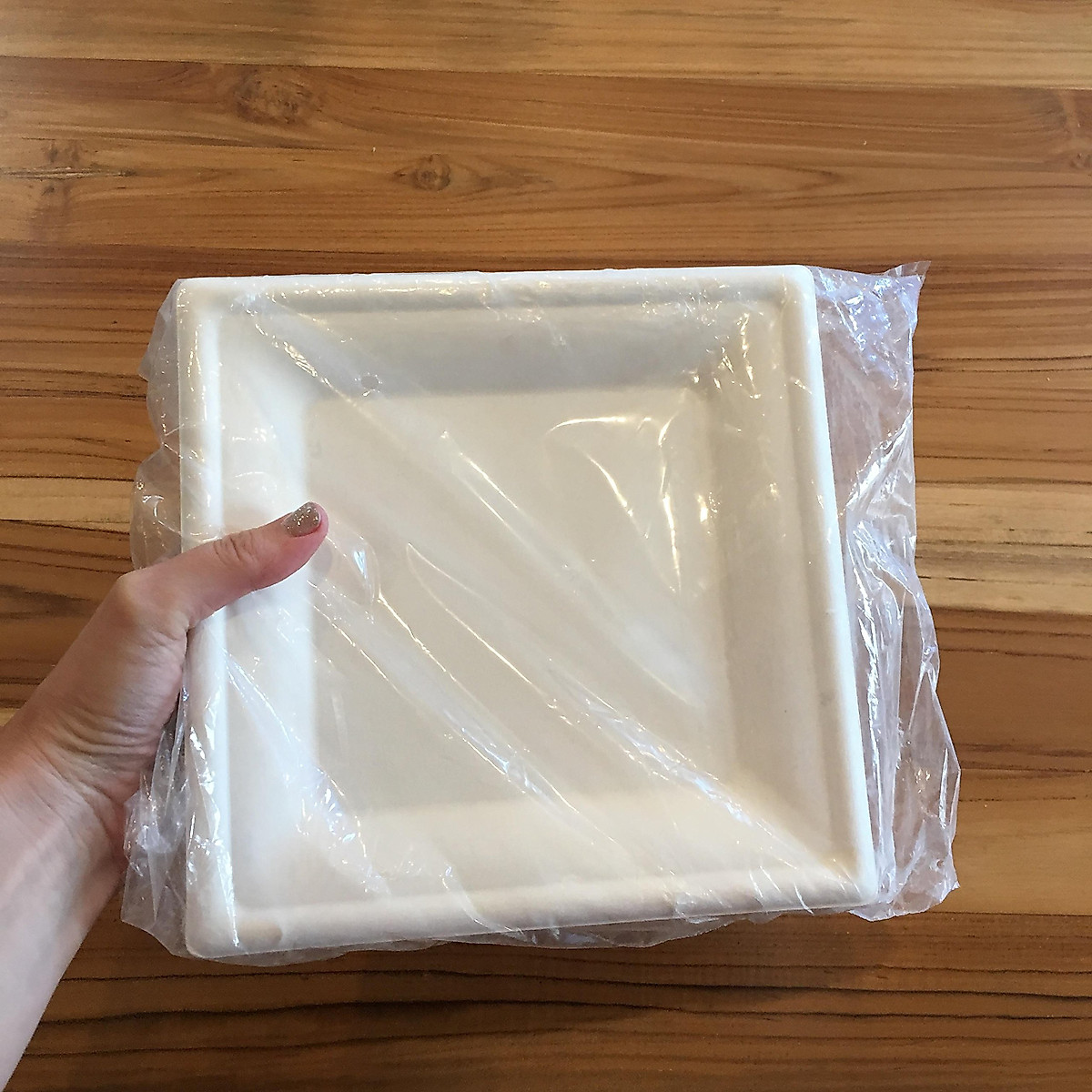 Susty Party 8-Inch Compostable Square Plates (50 Plates), Sugarcane Heavy Duty Disposable Biodegradable Plate, White