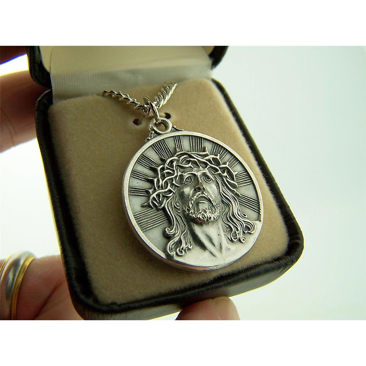 CB Silver Toned Base Thorn Crown ECCE Homo Sorrowful Jesus Christ Head Medal, 1 1/8 Inch