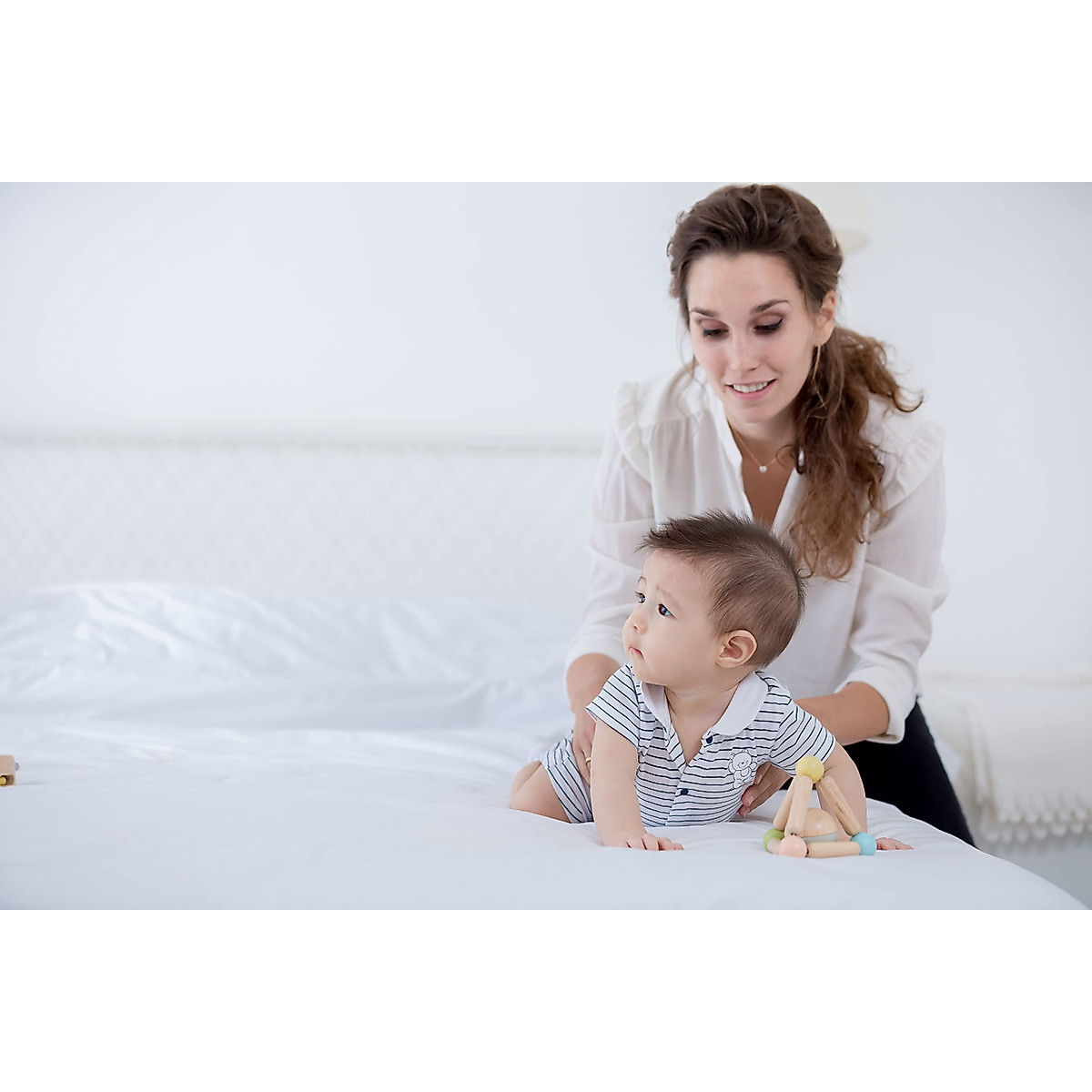 PlanToys Wooden Clutching Triangle Baby Toy with Gentle Sound in Two-Toned Ball (5256) | Pastel Color Collection |Sustainably Made from Rubberwood and Non-Toxic Paints and Dyes