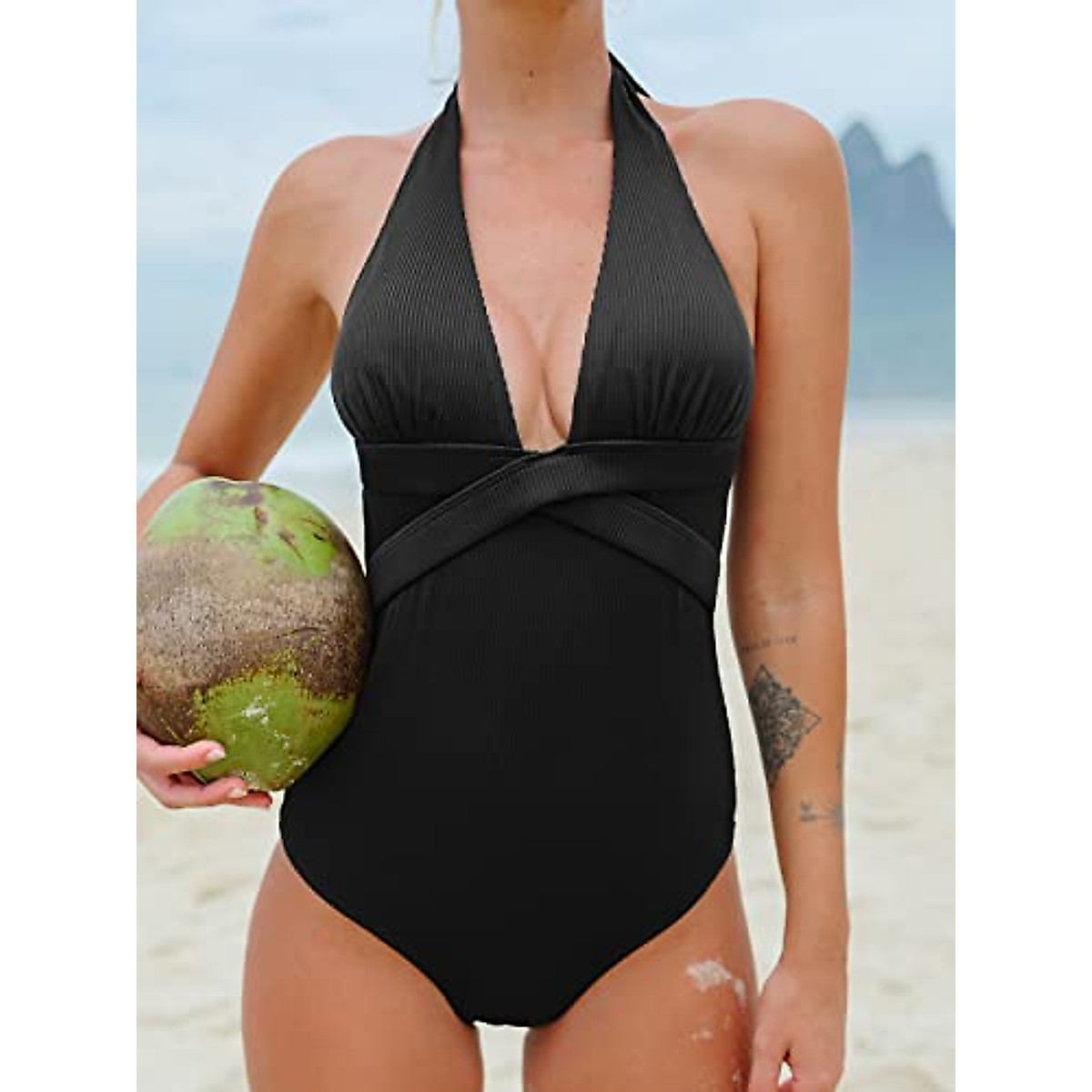 CUPSHE One Piece Swimsuit for Women Ribbed Bathing Suit Deep V Neck Halter Wrap Front Backless Solid Swimwear M, Black