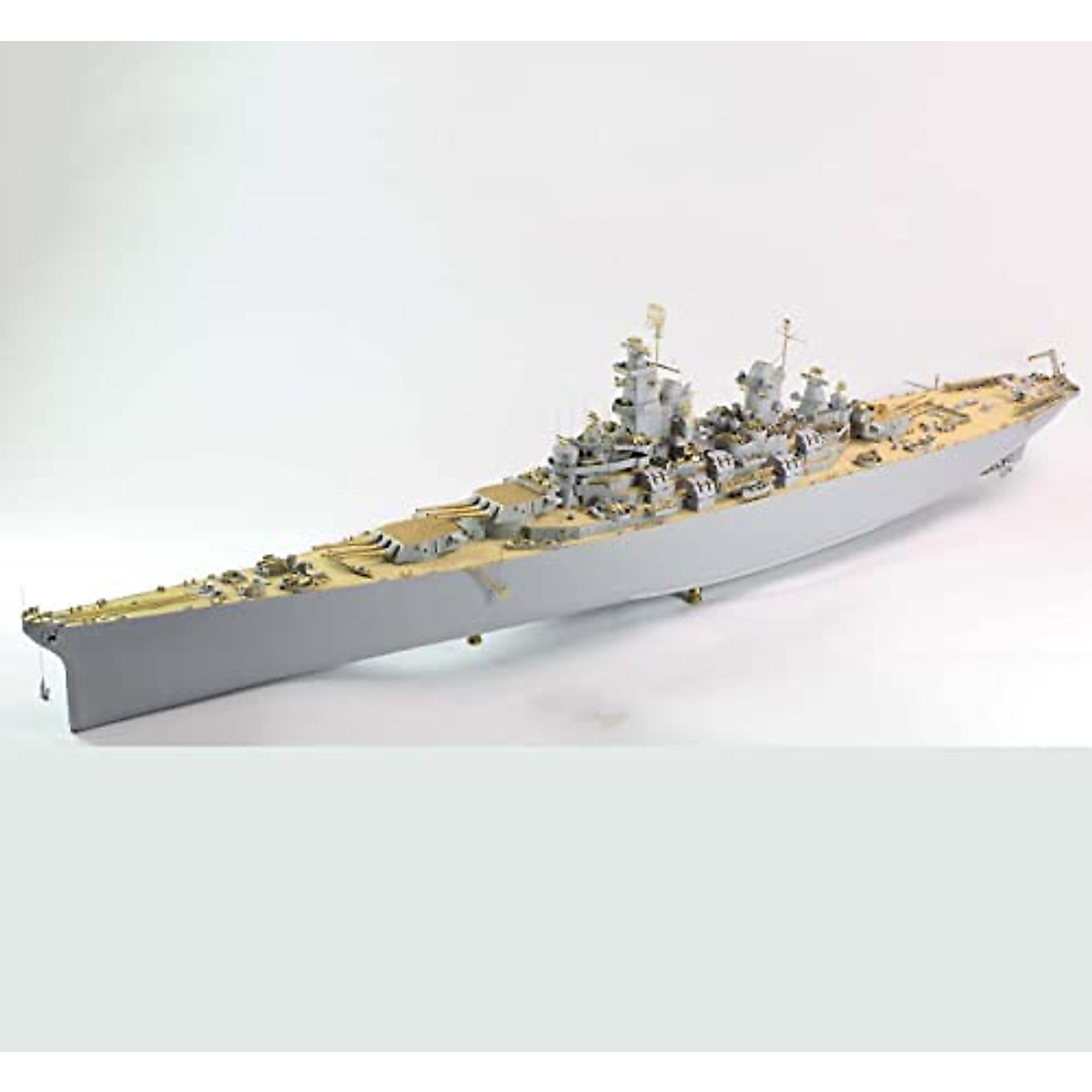FMOCHANGMDP Aircraft Carrier 3D Puzzles Plastic Model Kits, 1/200 Scale USS Iowa BB-61 Battleship Model, Adult Toys and Gift, 53.3Inch x 6.5Inch