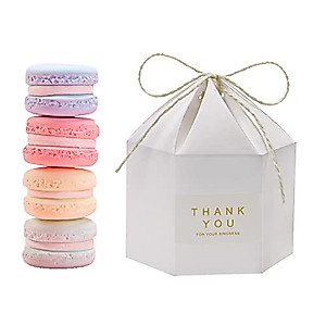 ONLYKXY 50pcs Wedding Candy Boxes 4x7x9cm/1.57x2.75x3.54inch Hexagonal White Kraft Paper Gift Wrap Boxes for Party Favors Wedding Bridal Shower Macaroon Holiday Dinner Birthday Party Decorative Box (White Rope)