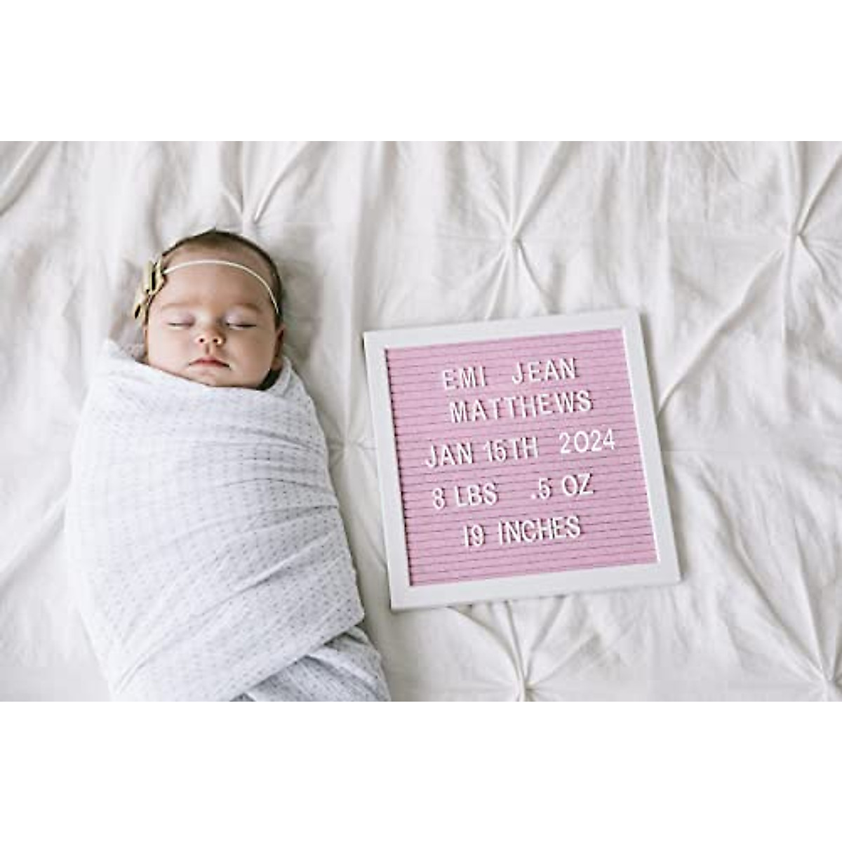 Pearhead Classic Wooden Letterboard, Baby Keepsake Photo Prop, Pink Felt Letterboard Keepsake For Milestones, Baby Girl Nursery Decor, Baby Announcement Prop, 294 Letters