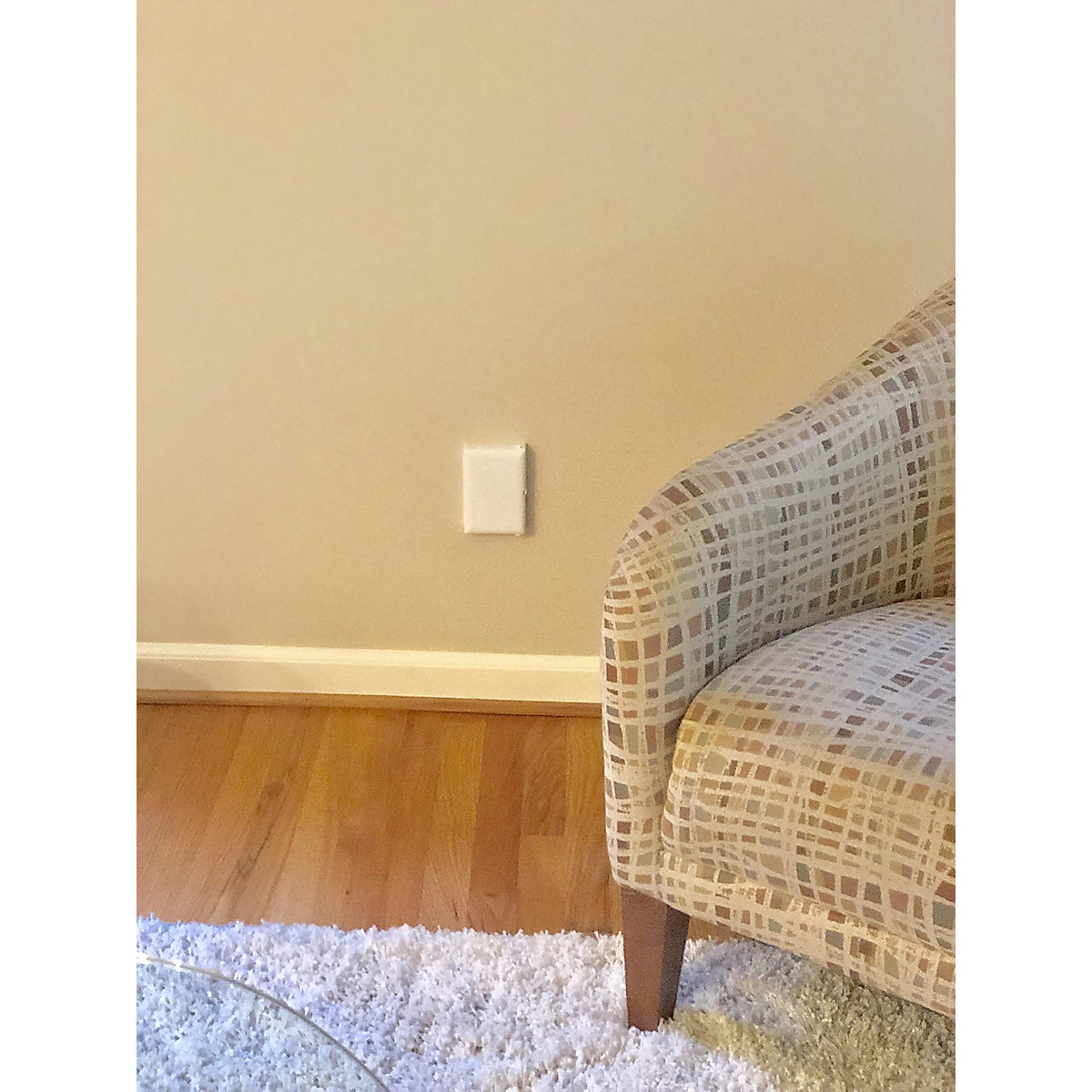 Child Be Safe, Baby Toddler Pet Resistant Electrical Safety Cover Guard for Home and Business, Made in USA, Compatible with Decora Leviton Legrand, Modern Wide Outlet Switch (1 Count, White)