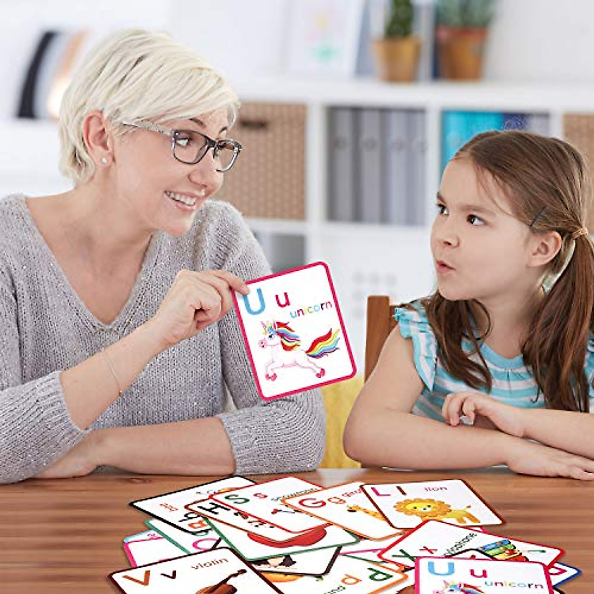 26 Pieces Alphabet Bulletin Board Set Animals Alphabet Cards Classroom Alphabet Decor Standard Manuscript Alphabet Cards,Early Learning Bedroom Nursery Playroom Decorations for Children Kids Teens