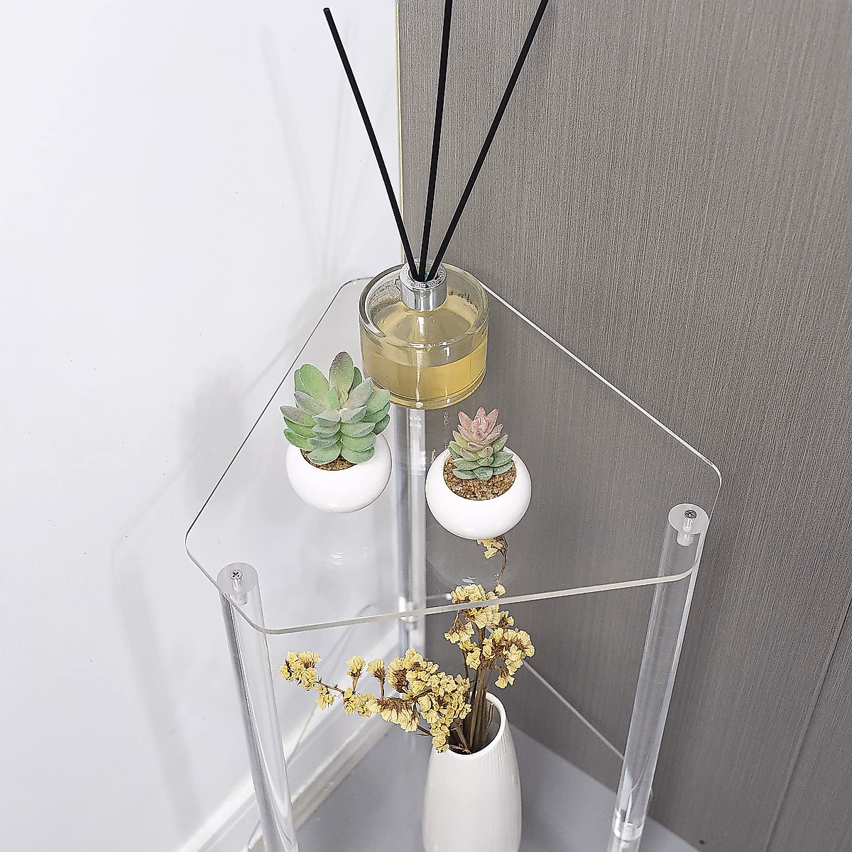 HMYHUM Clear Acrylic Triangle End Table, Corner Side Table for Small Spaces, Small Accent Table for Living Room, Bedroom and Balcony, Easy Assembly