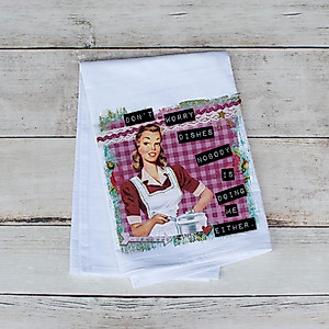 Sarcastic Vintage Housewife Funny Kitchen Towel, premium retro flour sack tea towel, snarky gifts for women MADE IN THE USA (Nobody's Doing Me Either)