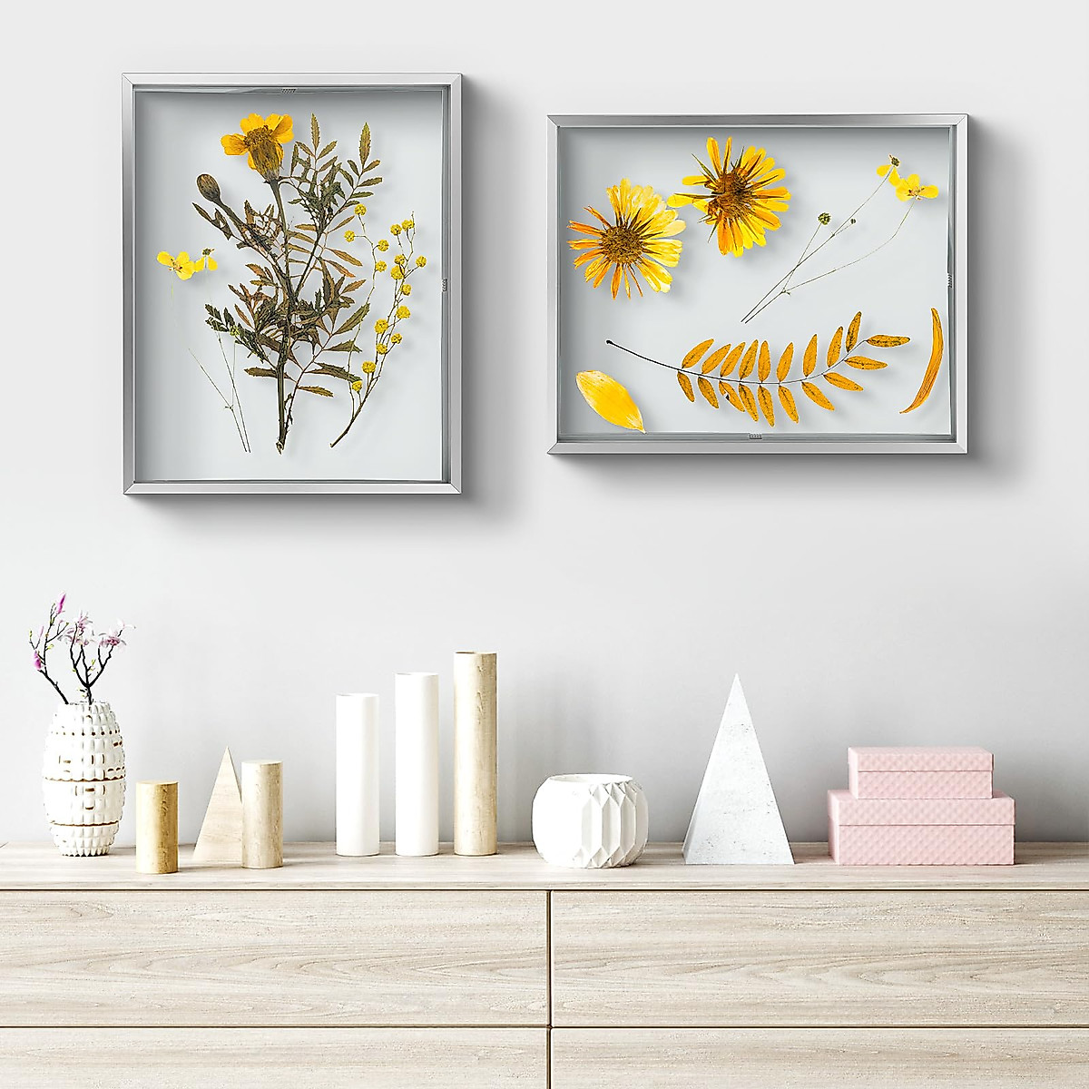 Frametory, Floating Picture Frame 11x14 - Silver Aluminum Metal Photo Frame - Real Glass of Front - for Wall Mount Displays