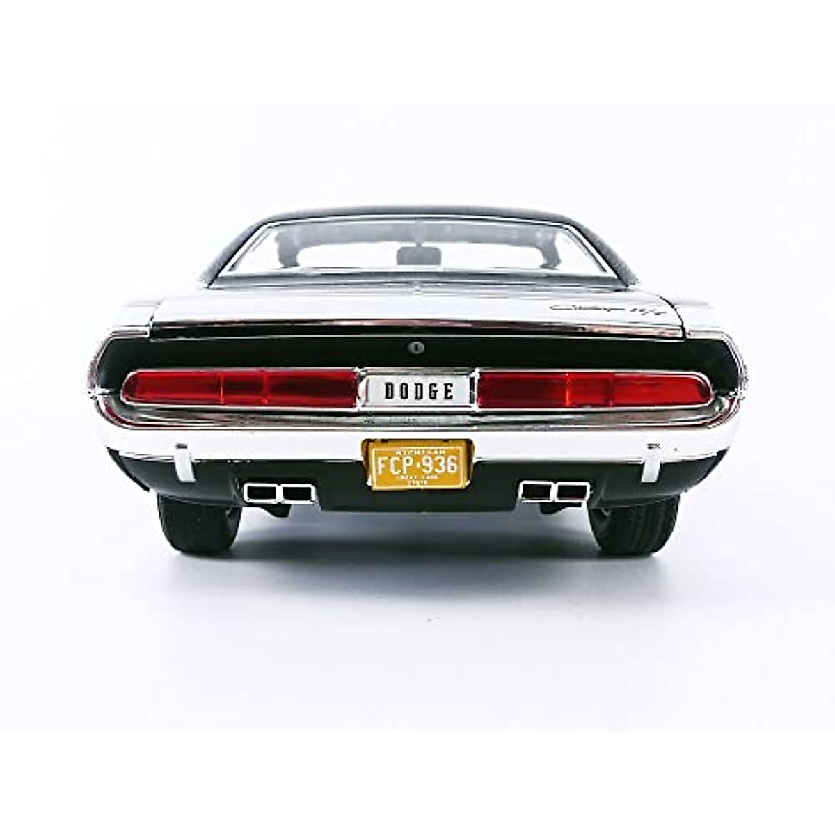 1970 Challenger R/T 426 HEMI The Black Ghost Black with White Tail Stripe 1/18 Diecast Model Car by Greenlight 13614