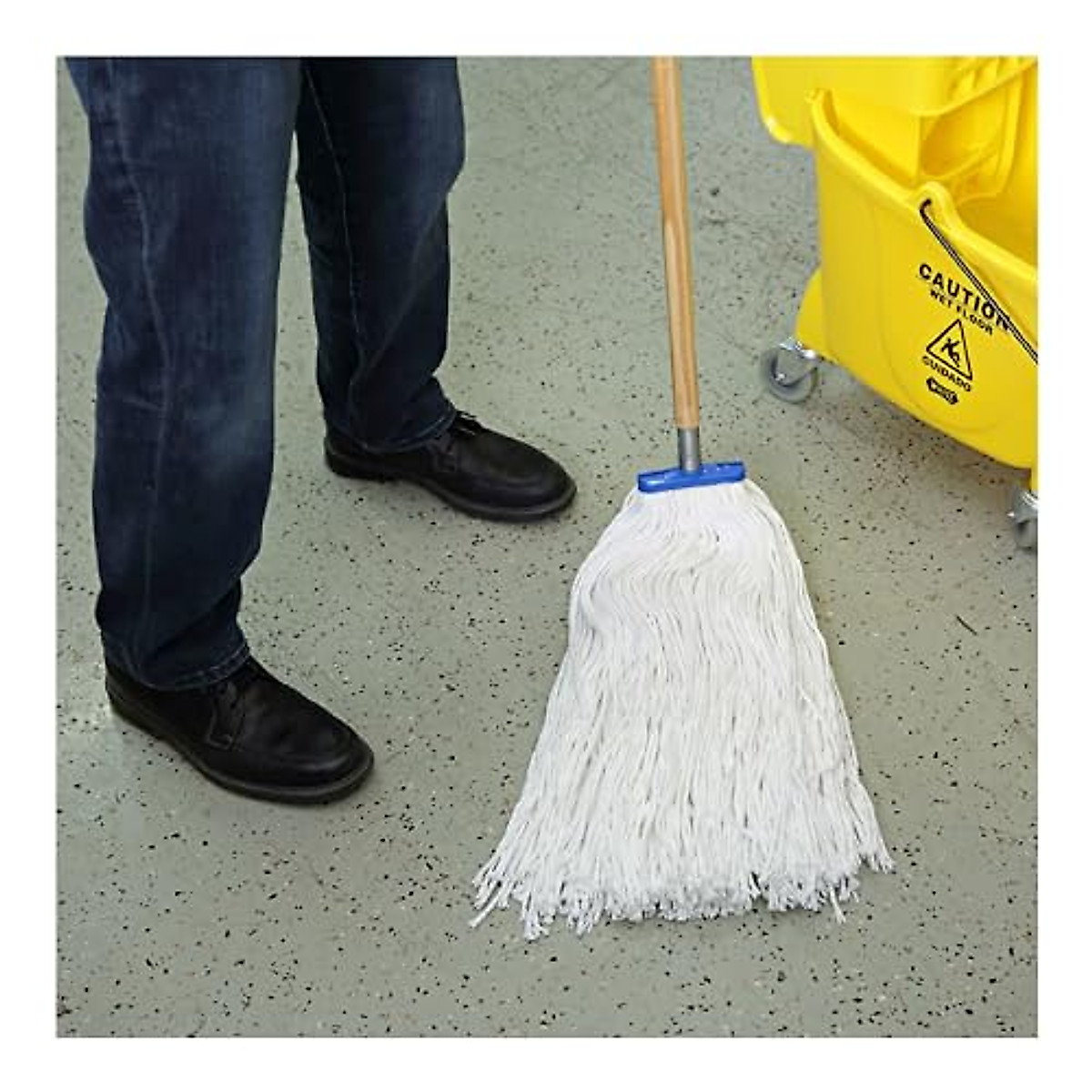 Boardwalk BWK732R 32 oz. Economical Lie-Flat Rayon Fiber Mop Head - White (12/Carton)