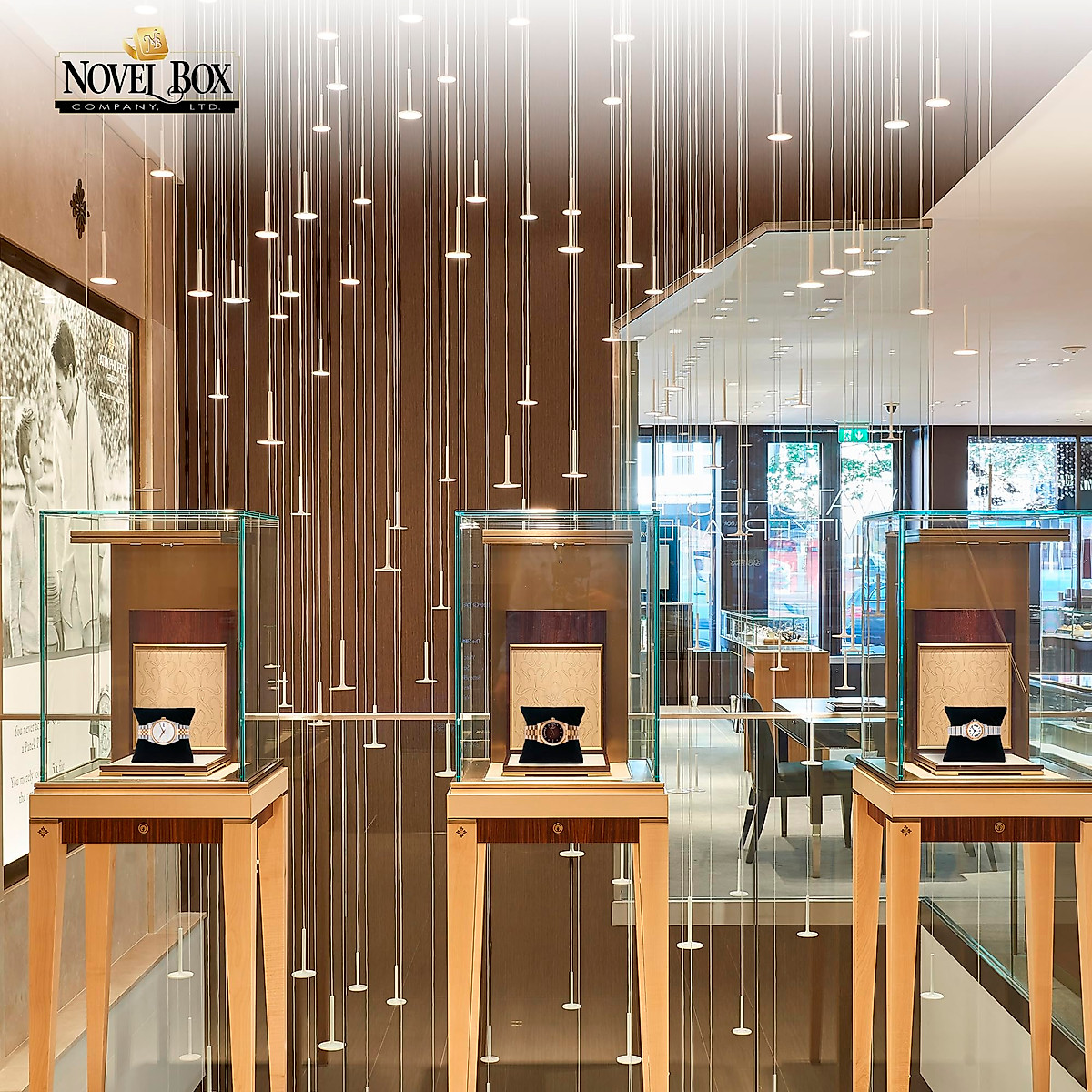 Novel Box Black Velvet Jewelry Display Watch Pillow 5 Pack - Bracelet Pillows for Easy Care & Soft Protection - Watch Cushion for Birthday, Valentine’s Day & Wedding Gift Displays