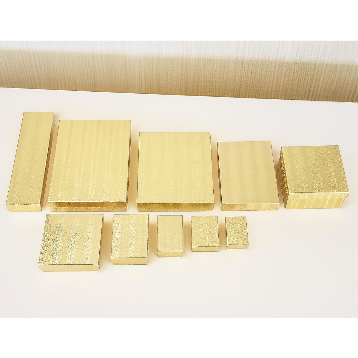 TheDisplayGuys - 100-Pack #32 Cotton Filled Cardboard Paper Jewelry Boxes Gift Case - Gold Foil (3.3" x 2.3" x 1.0") - for Shipping or Storage