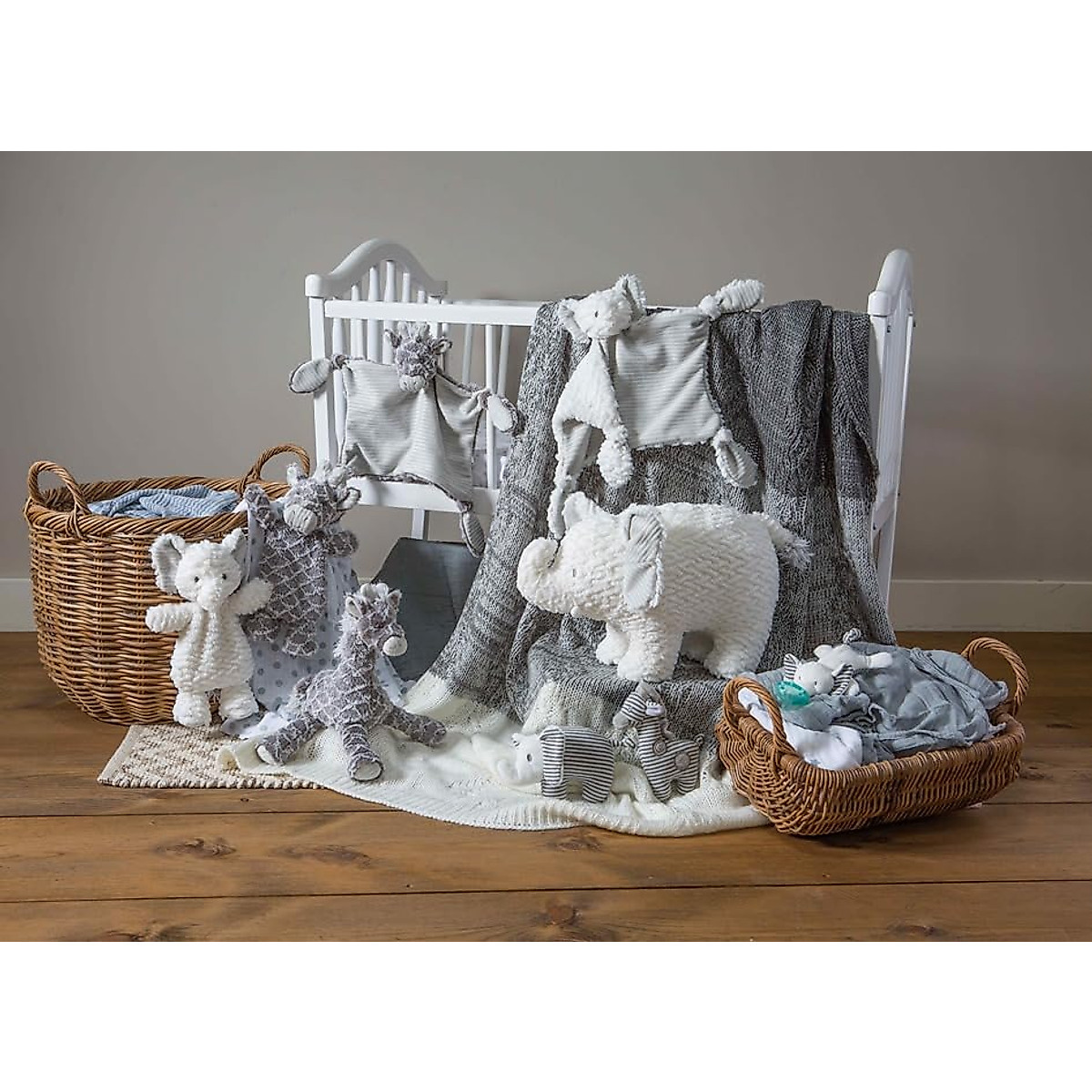 Mary Meyer Afrique Elephant Character Blanket, Small (42056)