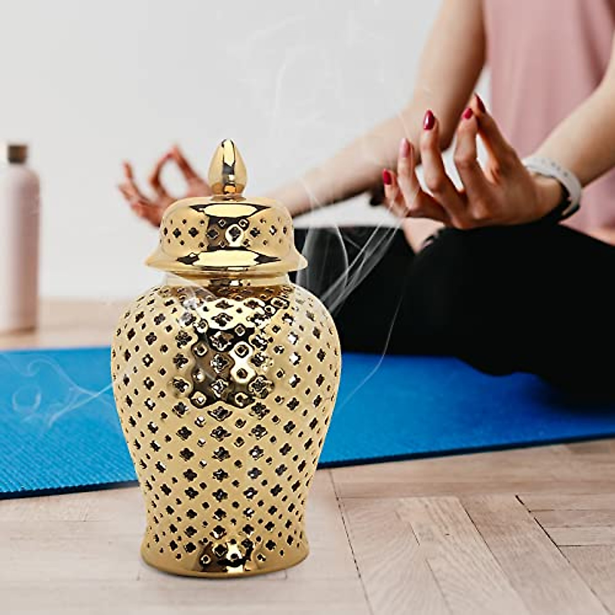 Garende Ceramic Ginger Jar, Ceramic Hollow Out Porcelain Storage Jar Temple Jar Flower Holder Vase Countertop Collection Home Decoration