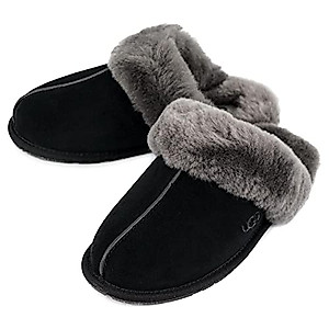 UGG Australia Women's Scuffette II Sheepskin Slipper Blk/Gry 9 Medium US