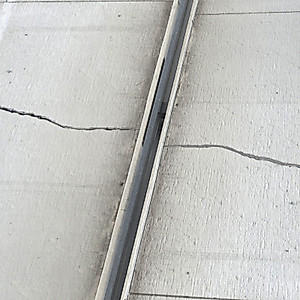 E-SDS Concrete Crack Filler and Sealant Self-Leveling, Polyurethane Construction Crack Flexible Sealant Sealing Horizontal Cracks, Gray 10.5 fl. oz (3 Pack)