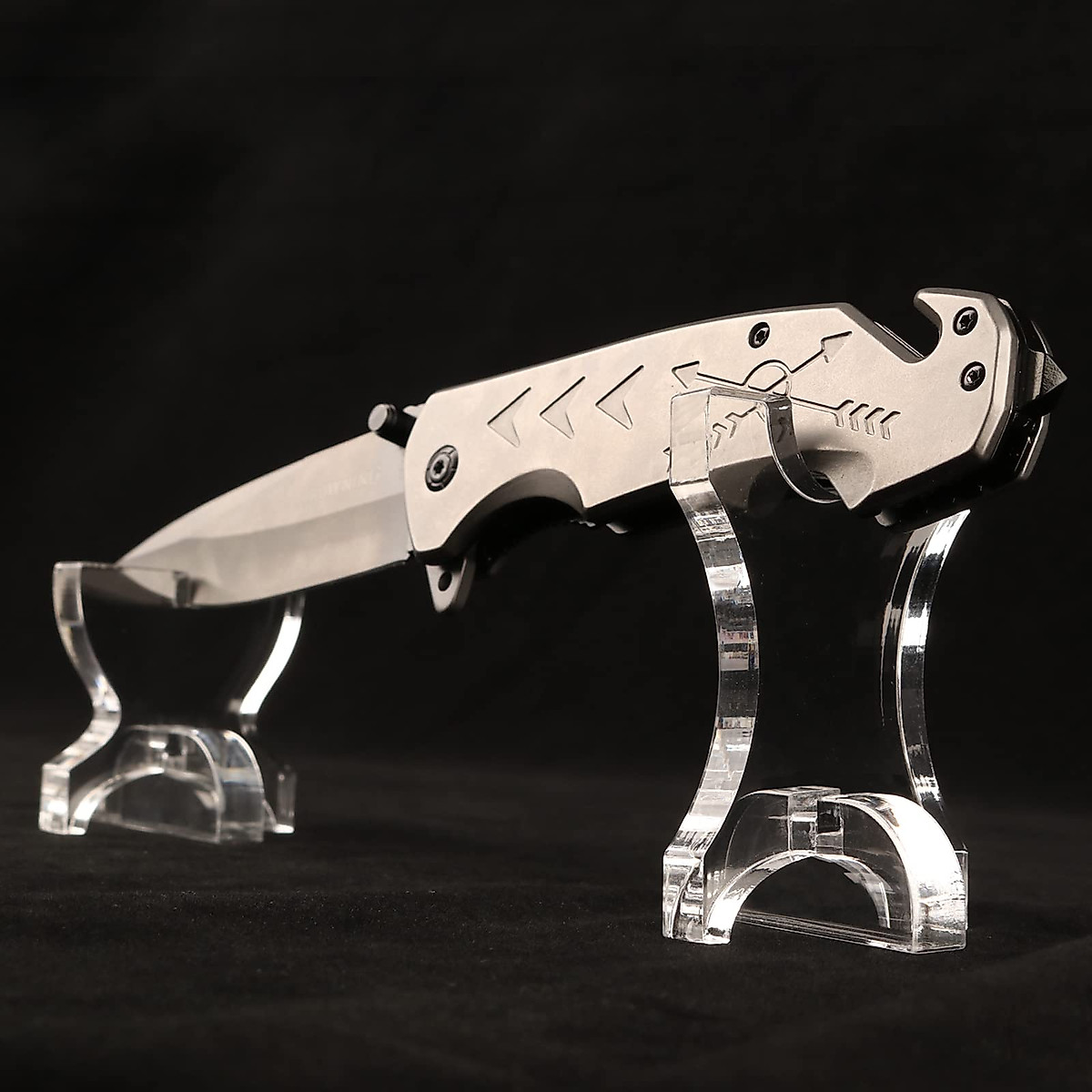 HHUXIUE Knife Display Stand knife stand Plexiglass tabletop Knife collectible knife display stand Kitchen Small Knife Holder Single Knife Rustic Cabin Home Decor (1 pack)