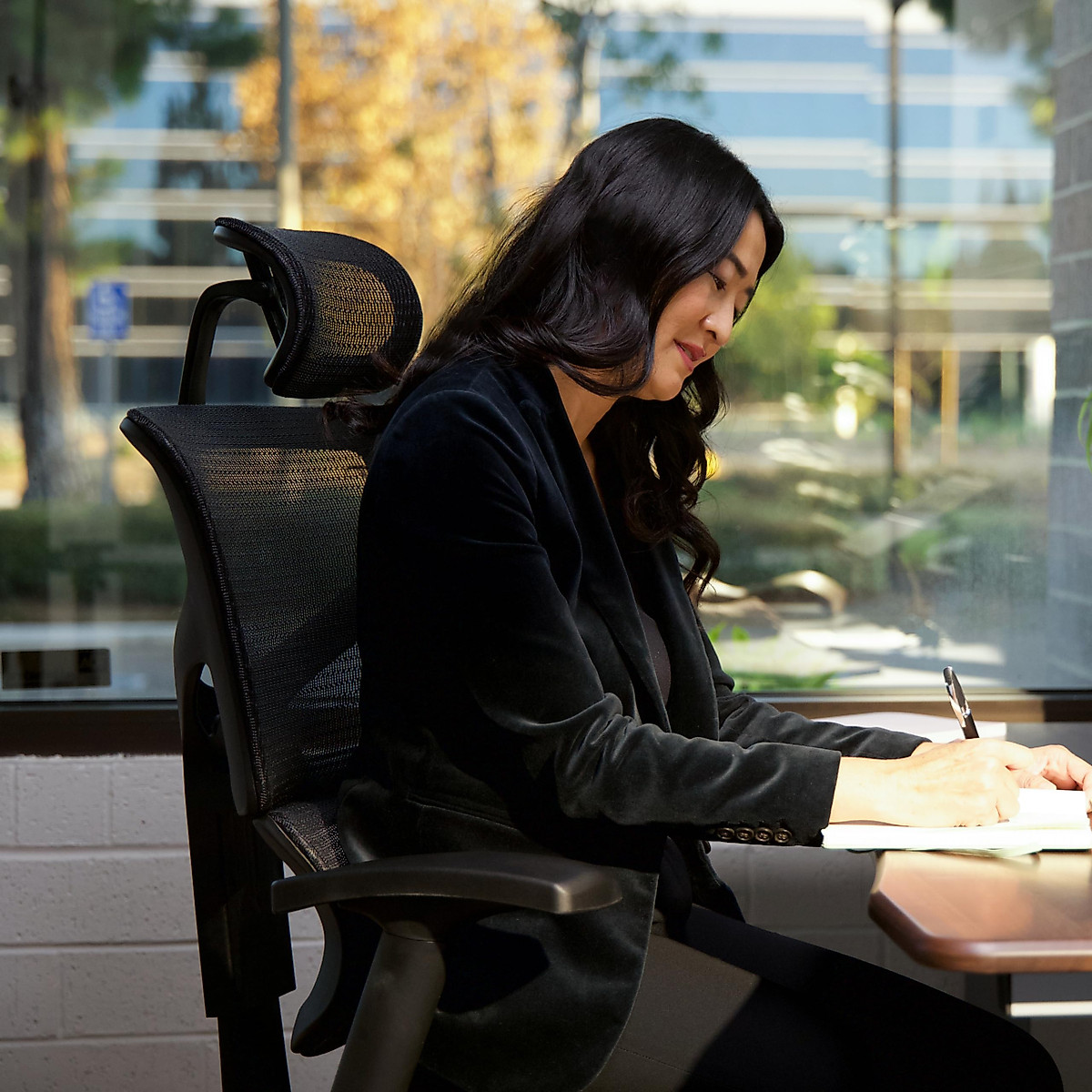 X-Chair X1 High End Task Chair, Black Flex Mesh with Headrest - Ergonomic Office Seat/Dynamic Variable Lumbar Support/Highly Adjustable/Relaxed Recline/Perfect for Office or Home Desk