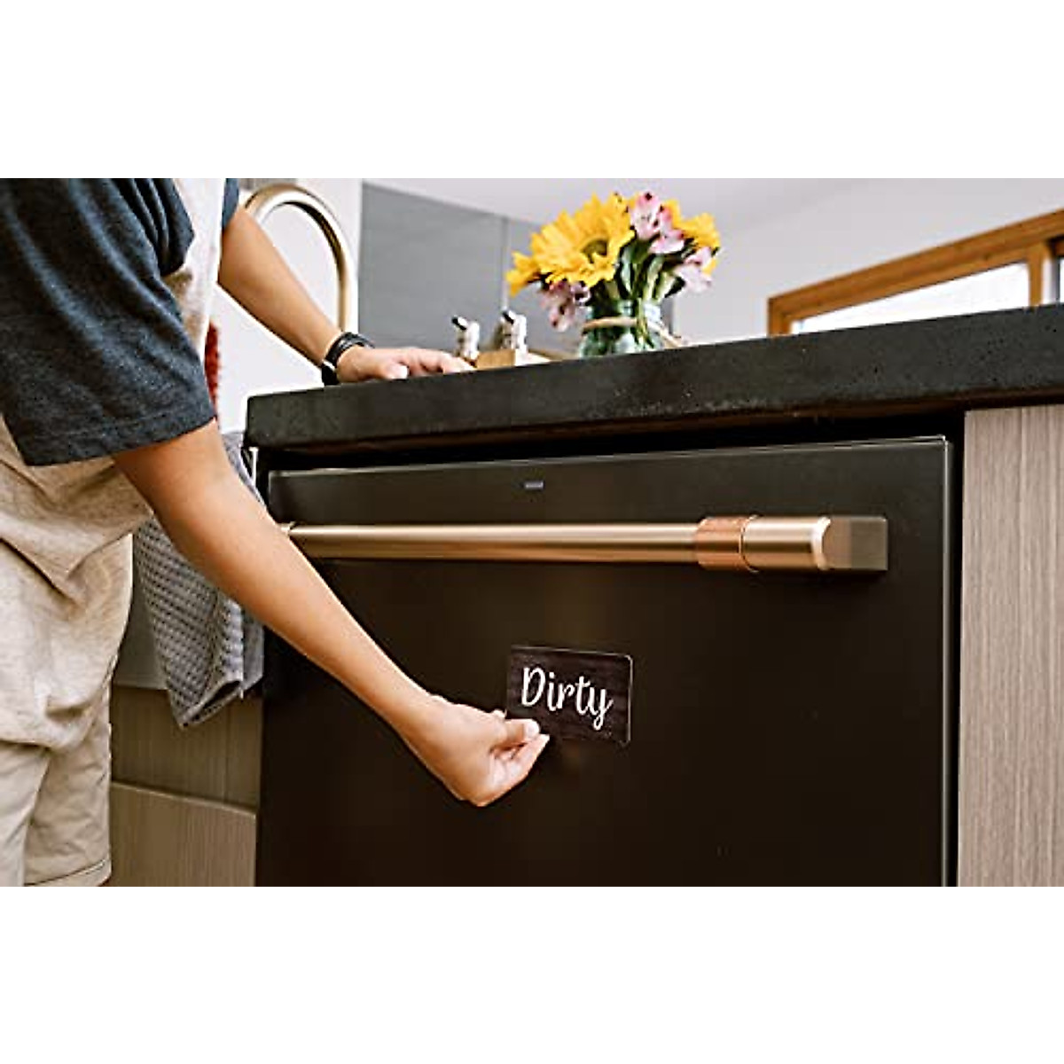 Black and White Wood Clean Dirty Dishwasher Magnet, Reversible Dish Washer Sign, Double Sided Strong Kitchen Flip Indicator, Bonus Universal Magnetic Plate, Neutral Rustic White and Black Magnet