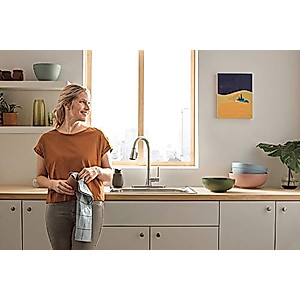 Peerless P7947LF-SS Precept Pull-Down, 1.5 GPM Flow Rate, Stainless