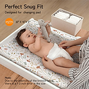 besrey 2 Packs Changing Pad Cover for Changing Pad for Baby Boy and Girls, with a Storage Bag, Soft Jersey Knit Cotton Sheet Snug Fit with Buckle Holes (Flower Style)