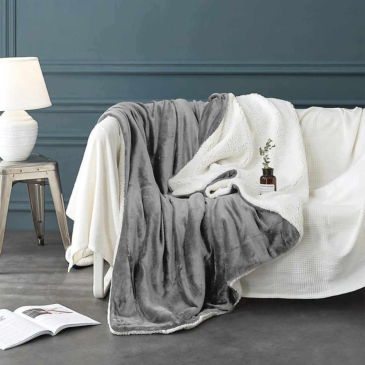 LBRO2M Sherpa Fleece Bed Blanket Queen Size Super Soft Fuzzy Plush Warm Cozy Fluffy Microfiber Couch Throw Velvet Double Reversible Luxurious Blankets,Grey(90x90)