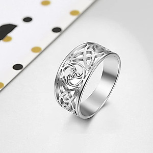 LIKGREAT Triskele Trinity Celtic Knot Rings Stainless Steel Band for Women (silver tone, 7)