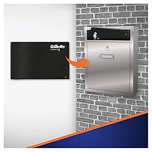 Gillette Fusion Razor Blades, 8 Reffils Old, Packaging May Vary