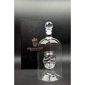 Kobi & Knight Premium Skull Decanter - Handmade Skull Whiskey Decanter with Airtight Stopper - Borosilicate Glass Skull Decanter - Thick Vodka, Rum, Gin, Tequila Bottle - 25fl oz / 750ml Skull Barware