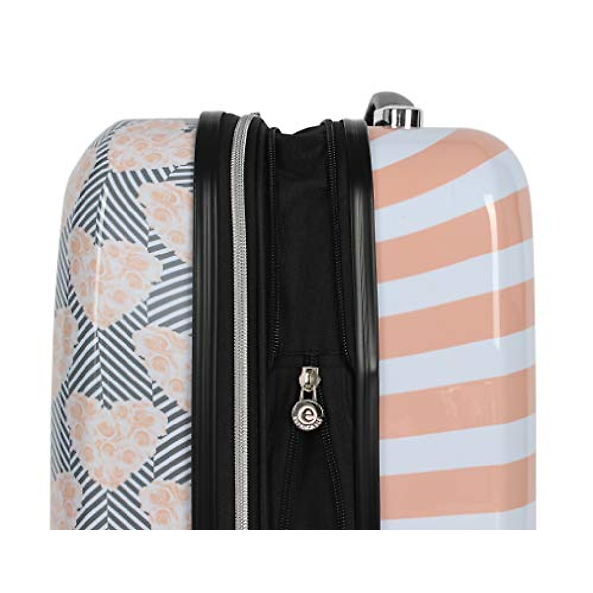 Betsey Johnson 30 Inch Checked Luggage Collection - Expandable Scratch Resistant (ABS + PC) Hardside Suitcase - Designer Lightweight Bag with 8-Rolling Spinner Wheels (Chevron Hearts)