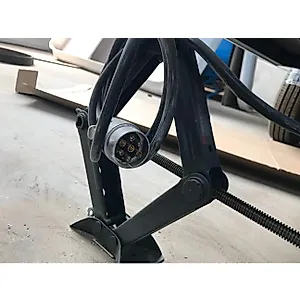 Mobile Food Trailer GL-FS250 Compact Shawarma, Coffee & Street Food Kiosk - 8.2 ft x 6.6 ft, Stainless Steel Work Table, Dual Sink, Water System, Electric Box - Ideal for Outdoor Catering and Events